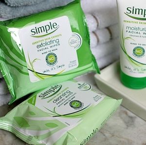 Simple | Makeup | 52 New Simple Exfoliating Facial Wipes 25ct | Poshmark
